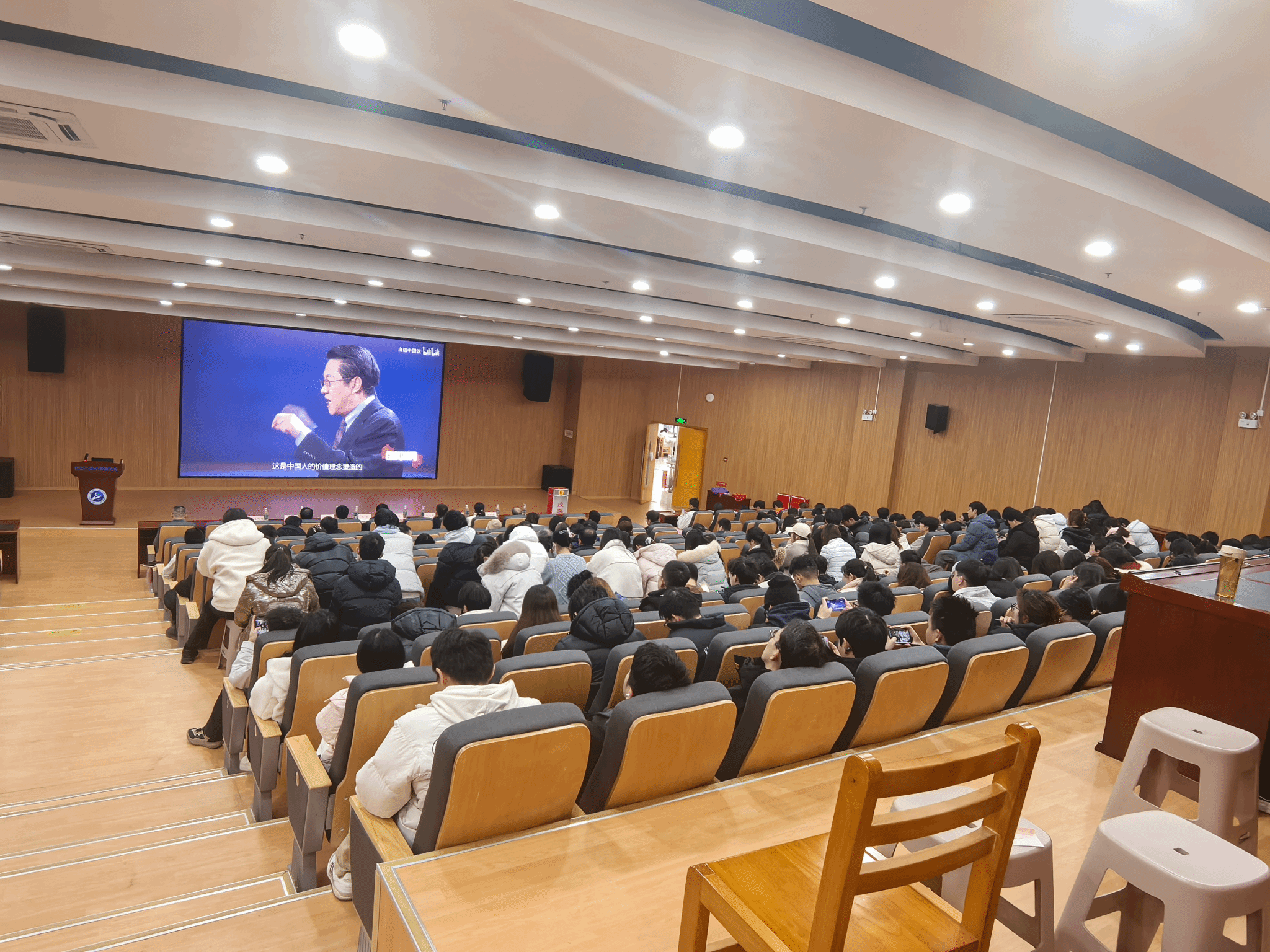 材料学院党委换届选举工作圆满完成-武汉工程大学材料科学与工程学院